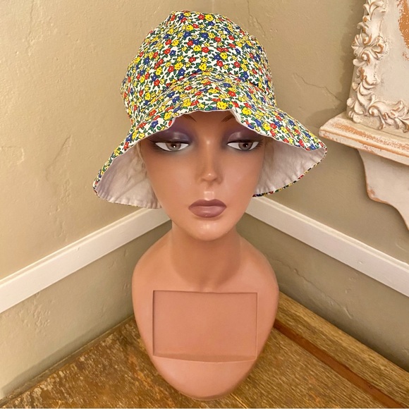 Accessories | Vintage Handmade Floral Ditsy Print Bonnet Style Hat ...